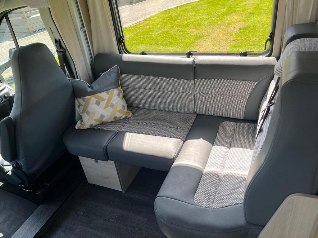 F-60 (Auto) SY23 UDL :: North 500 Motorhomes